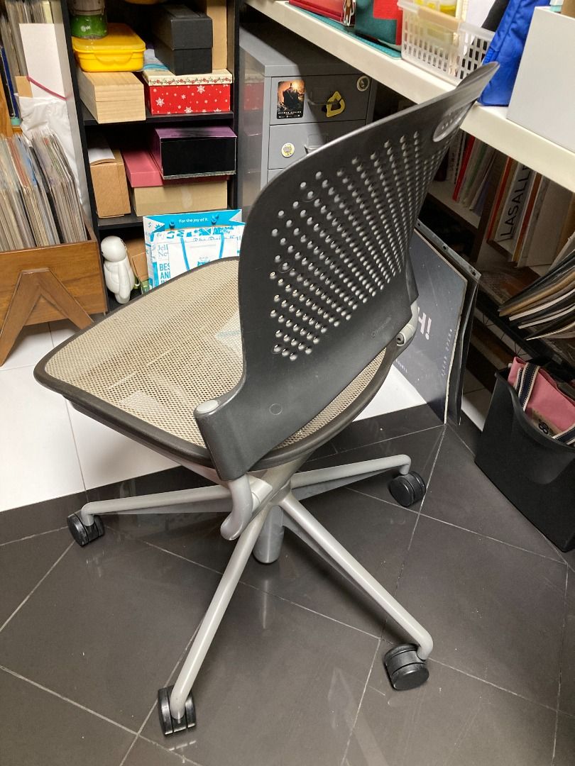 Herman Miller Caper Chair (Upgraded FlexNet Mesh Seat & Wheels ...