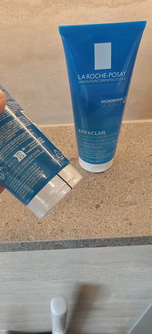La Roche-Posay Effaclar Cleanser - New, Beauty & Personal Care, Face ...