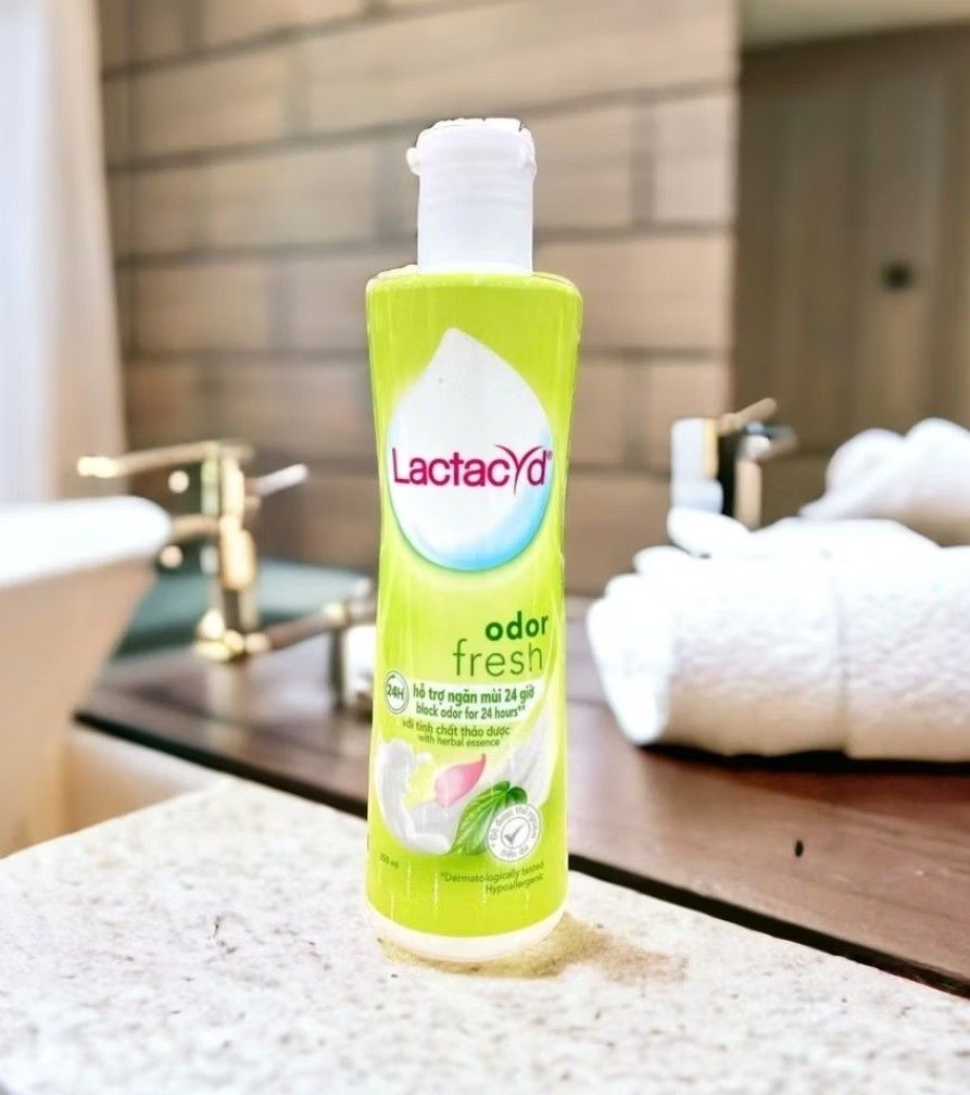 Lactacyd Odor Fresh Daily Feminine Wash, Beauty & Personal Care ...