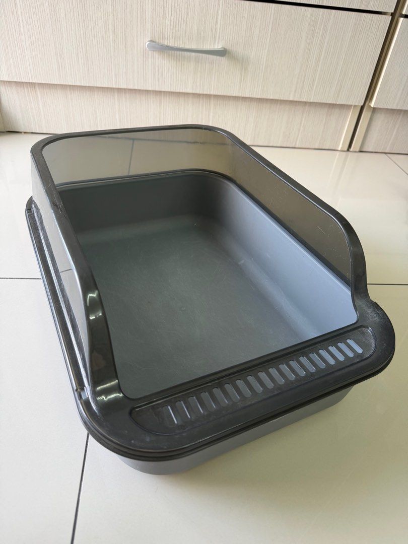 Large Fully Enclosed Cat Litter Box with Sand Leakage Pedal to Minimize ...