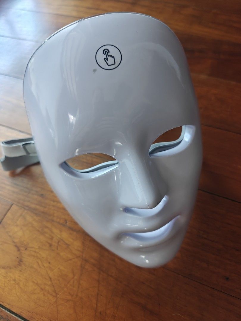 LED Face Mask - Multiple Light Therapy, Beauty & Personal Care, Face ...