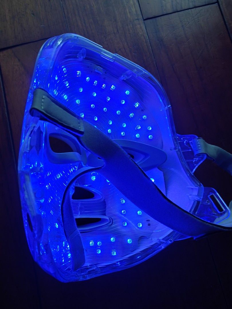 LED Face Mask - Multiple Light Therapy, Beauty & Personal Care, Face ...