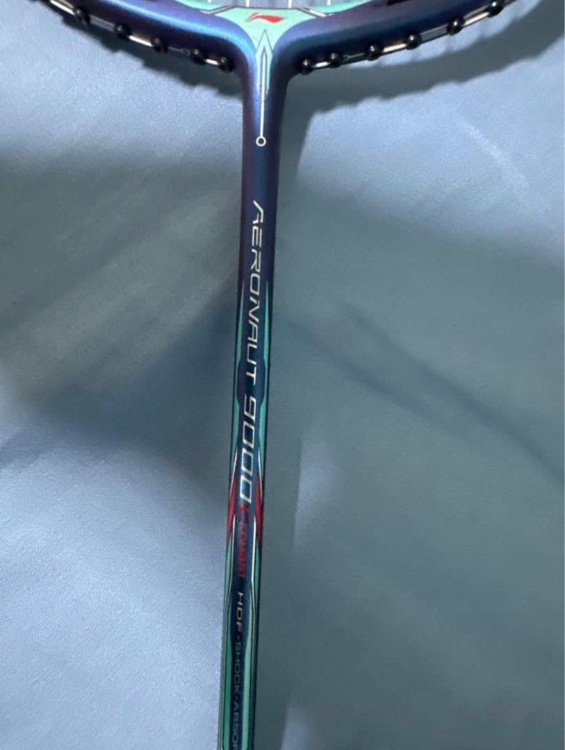 Li-Ning Aeronaut 9000 Badminton Racket, Sports Equipment, Sports ...