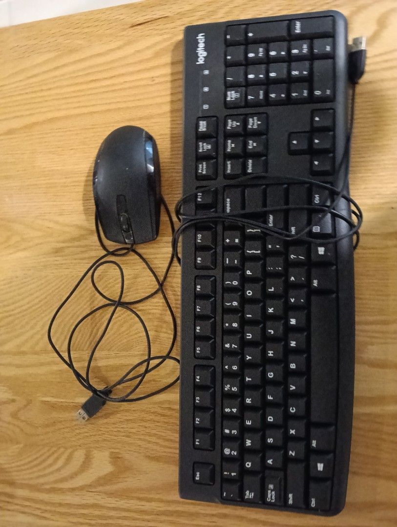 Logitech Keyboard and Mouse Combo, Computers & Tech, Parts ...