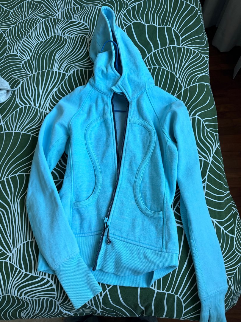 Lululemon Scuba Hoodie in baby blue, Women's Fashion, Activewear on ...