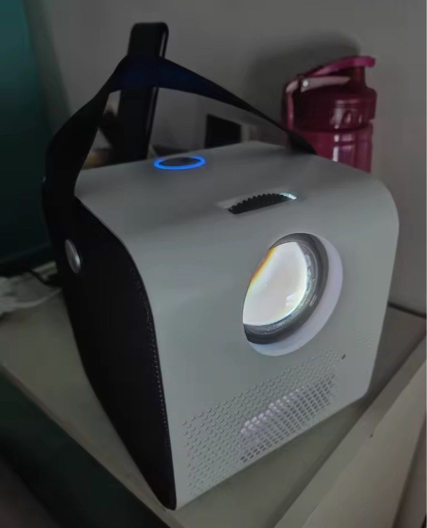 Lumos Ray Smart Projector, TV & Home Appliances, TV & Entertainment ...