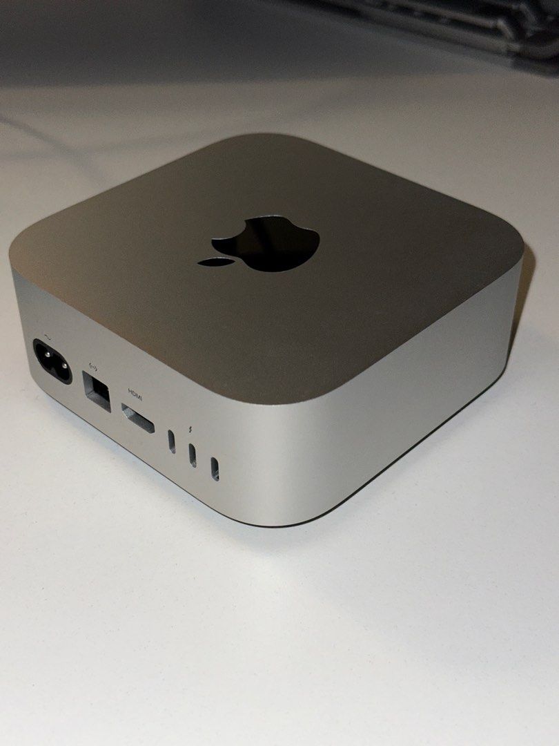 Mac Mini M4 256GB Base Model, Computers & Tech, Desktops on Carousell