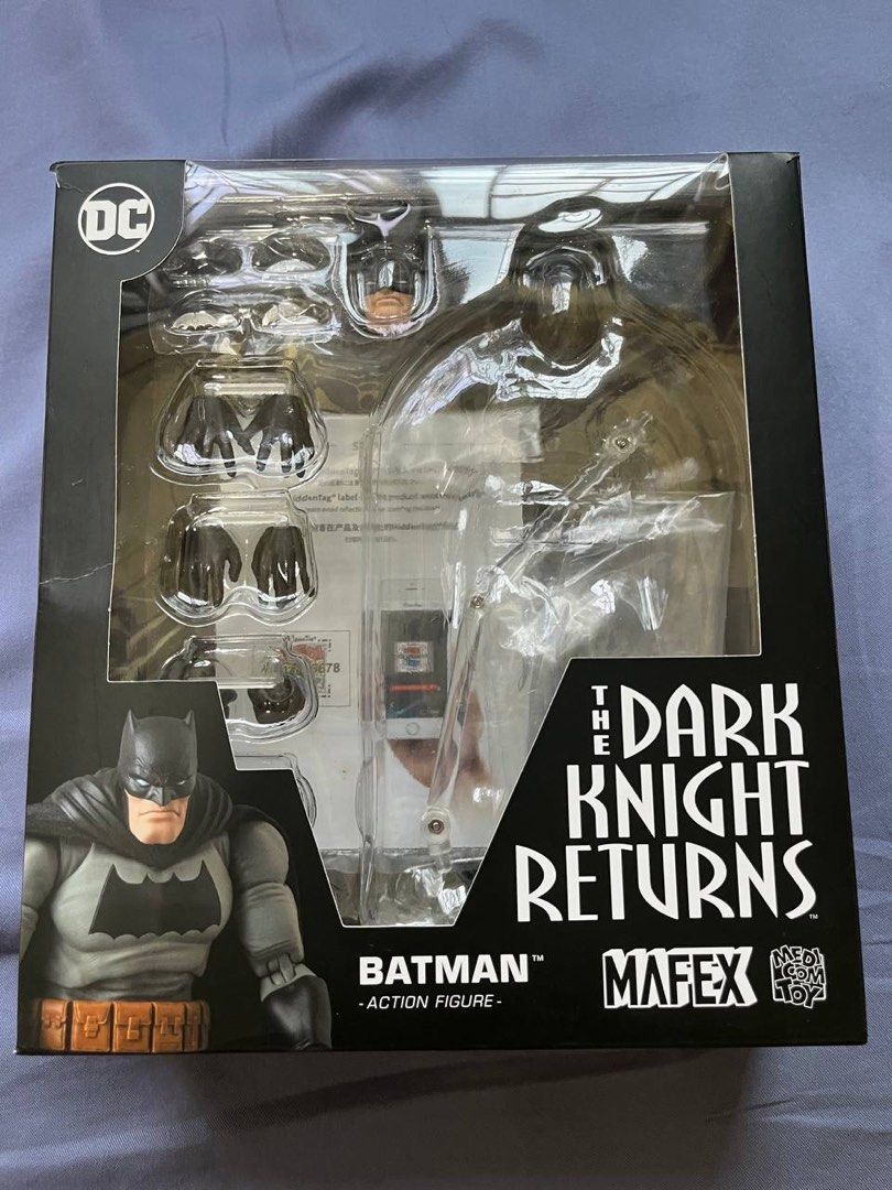 Medicom MAFEX DC Comics The Dark Knight Returns Batman & Superman ...