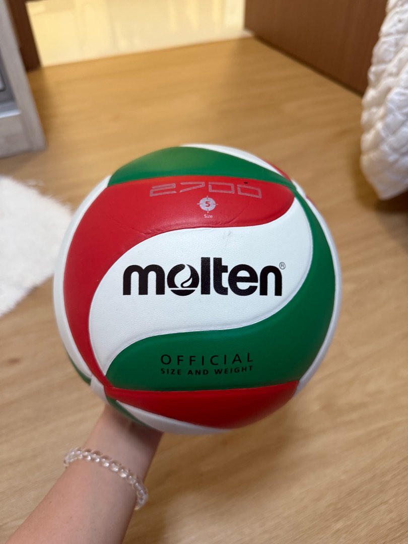 Molten V5M2700-MS Official Volleyball, Sports Equipment, Sports & Games ...