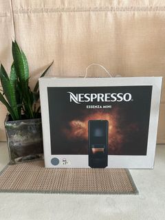 Nespresso Essenza Mini Coffee Machine - White, TV & Home Appliances ...
