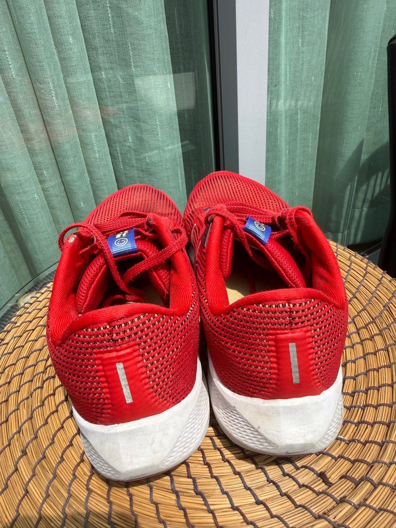 Nike Zoom Air Fire Red Running Shoes - US 11, Men's Fashion, Footwear ...