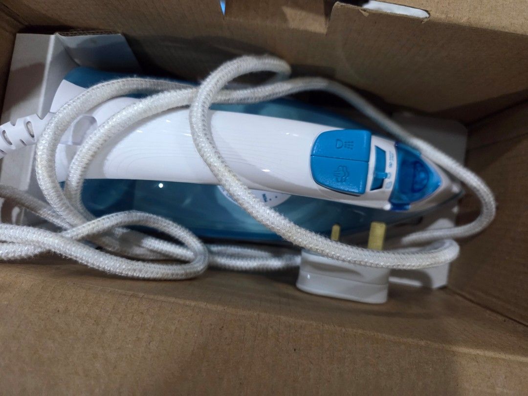 Philips Comfort Steam Iron, TV & Home Appliances, Irons & Steamers on ...