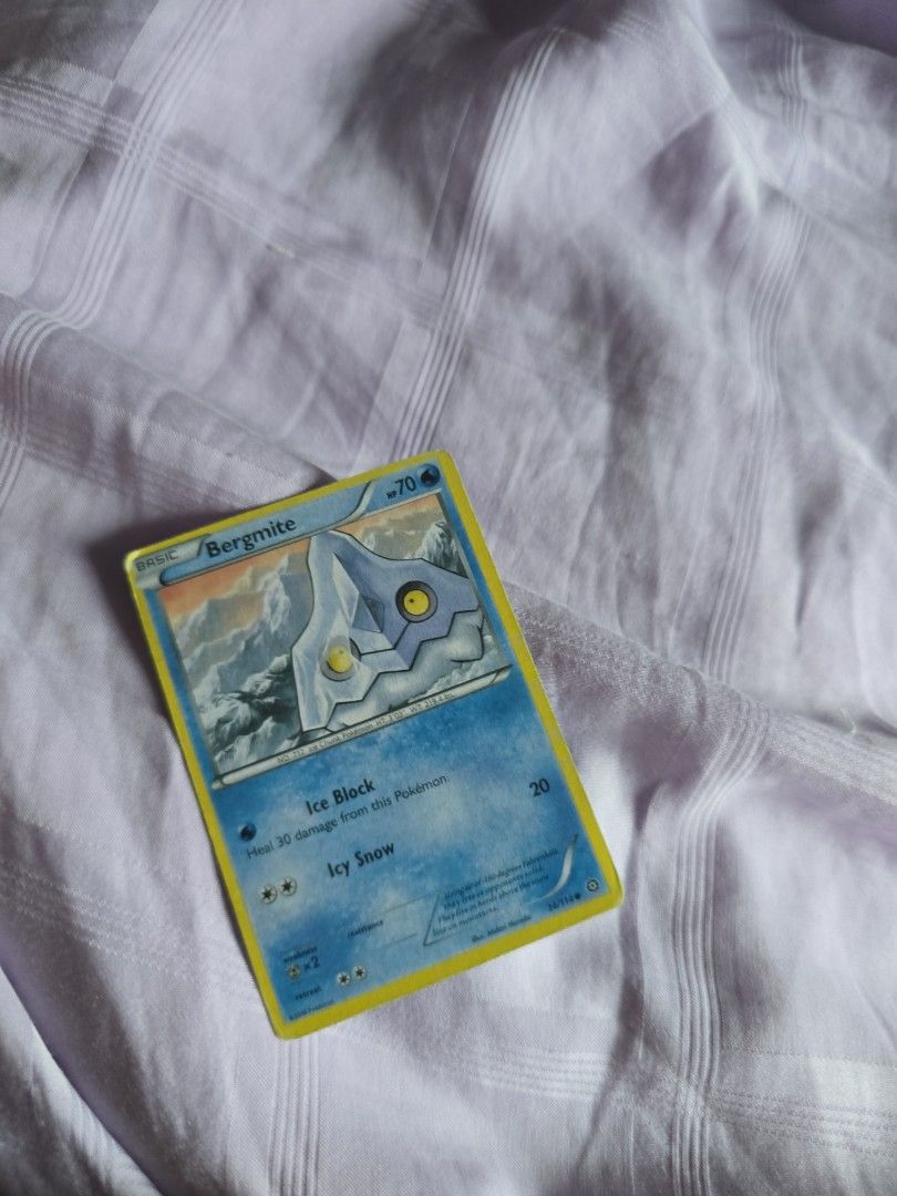Pokemon Cards - Bergmite, Klefki, Venomoth, Hobbies & Toys, Toys ...