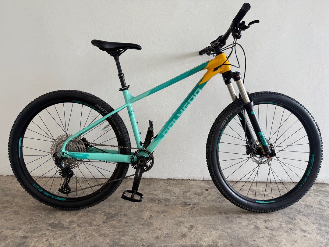 Polygon Xtrada 7 Mountain Bike - Size M, Sports Equipment, Bicycles ...