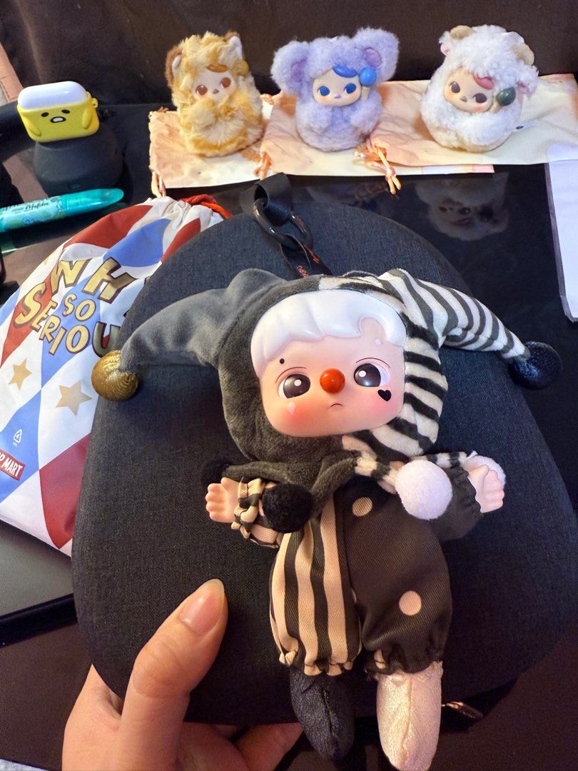 Pop Mart Why So Serious - Hacipupu Silver Mist Clown, Hobbies & Toys ...