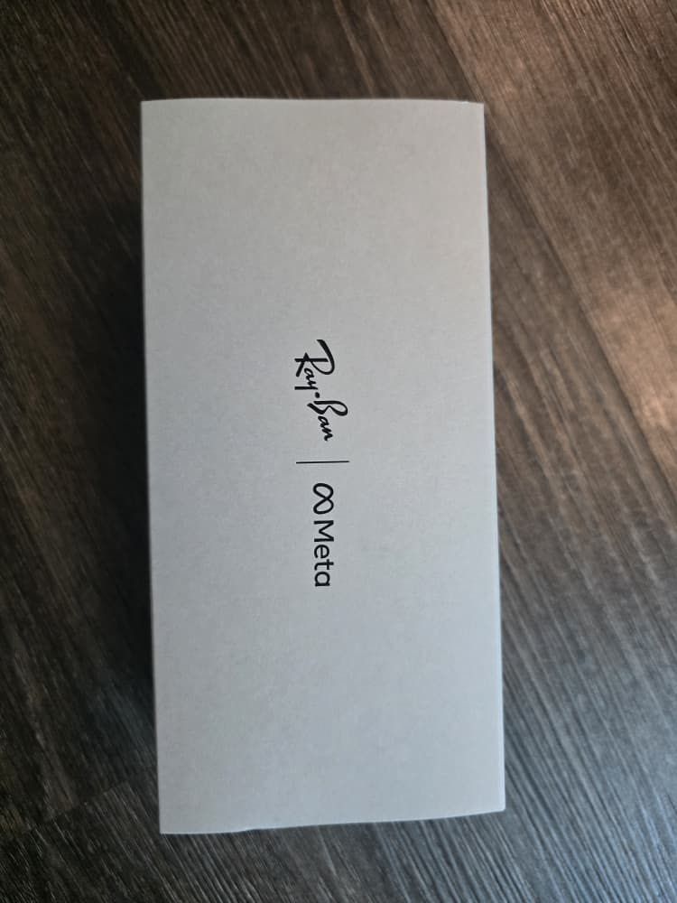 Ray-Ban Meta Wayfarer Smart Glasses, Men's Fashion, Watches ...