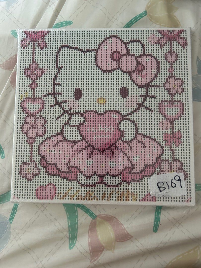 Sanrio Hello Kitty Diamond Painting Kit, Hobbies & Toys, Stationery ...