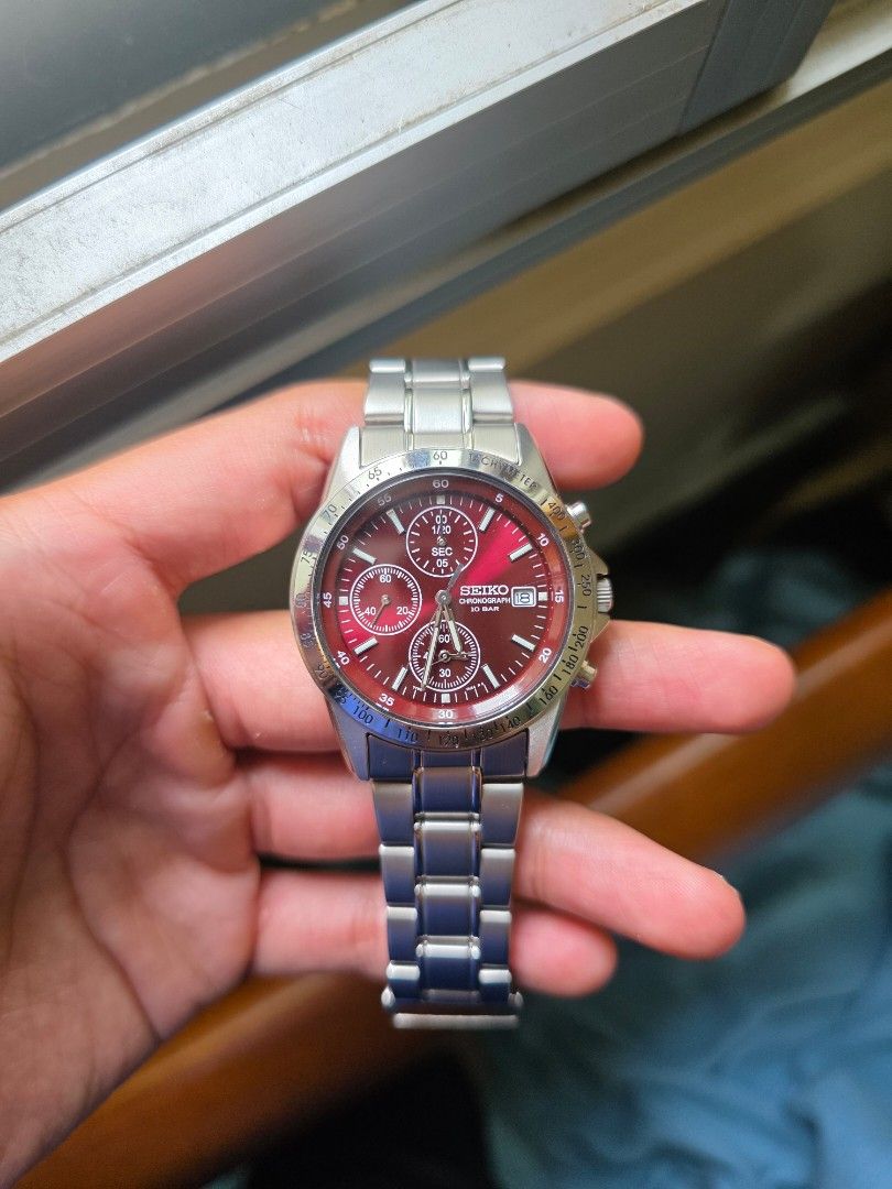Seiko Chronograph Watch with Red Dial, Men's Fashion, Watches ...