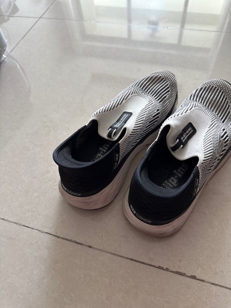 Skechers Slip-ins Max Cushioning Shoes, Women's Fashion, Footwear ...