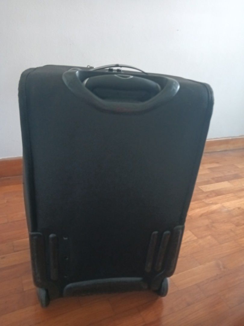 Tumi Hand carry, Hobbies & Toys, Travel, Luggage on Carousell