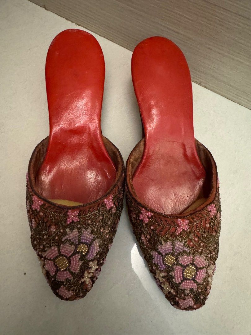 Vintage Peranakan Nyonya Beaded Shoes, Women's Fashion, Footwear, Heels ...