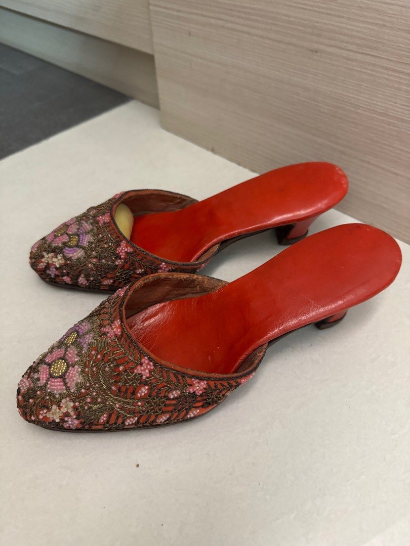 Vintage Peranakan Nyonya Beaded Shoes, Women's Fashion, Footwear, Heels ...