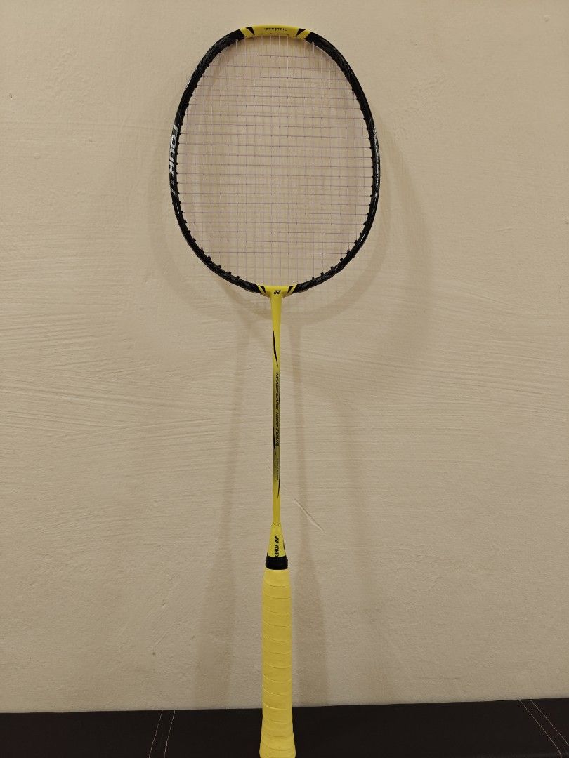 Yonex Nanoflare 1000 Tour Badminton Racket, Sports Equipment, Sports ...