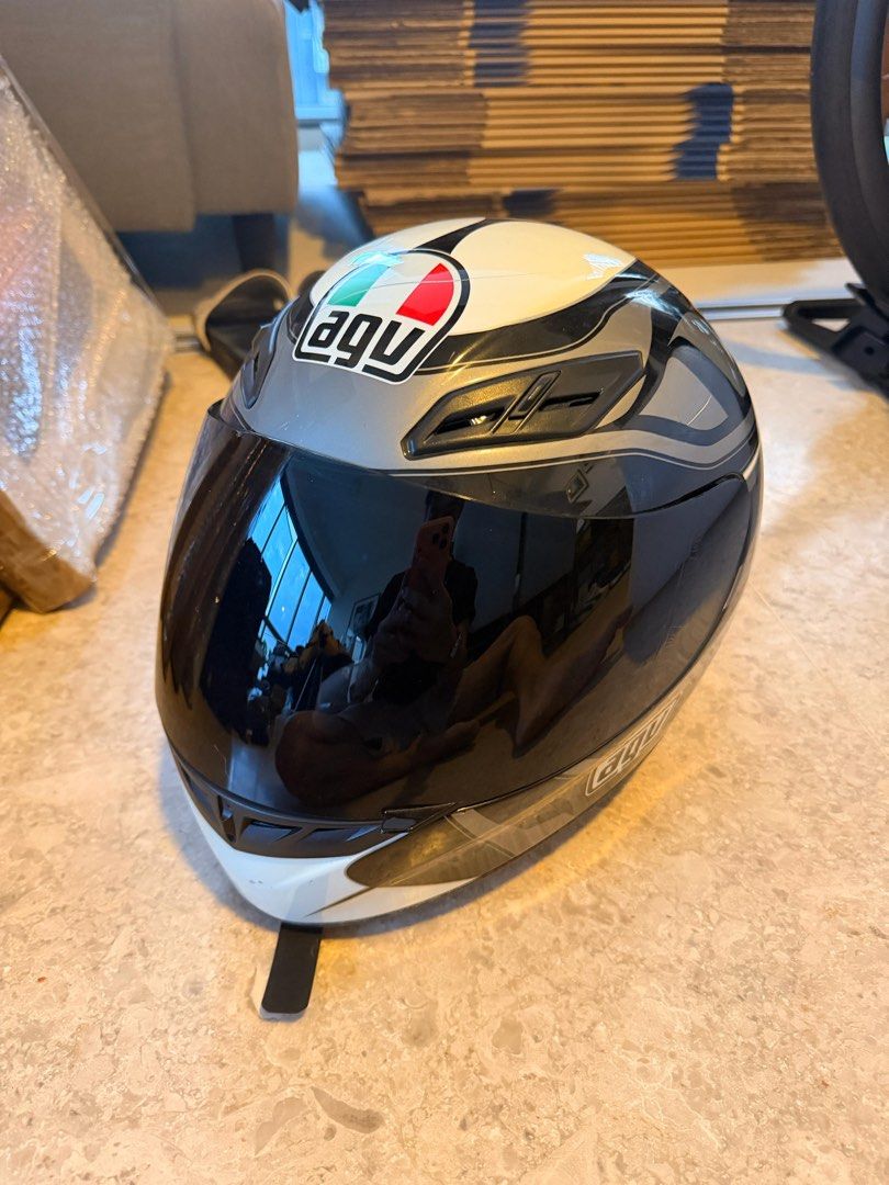 AGV K-4 EVO Full Face Helmet, Motorcycles, Motorcycle Apparel on Carousell