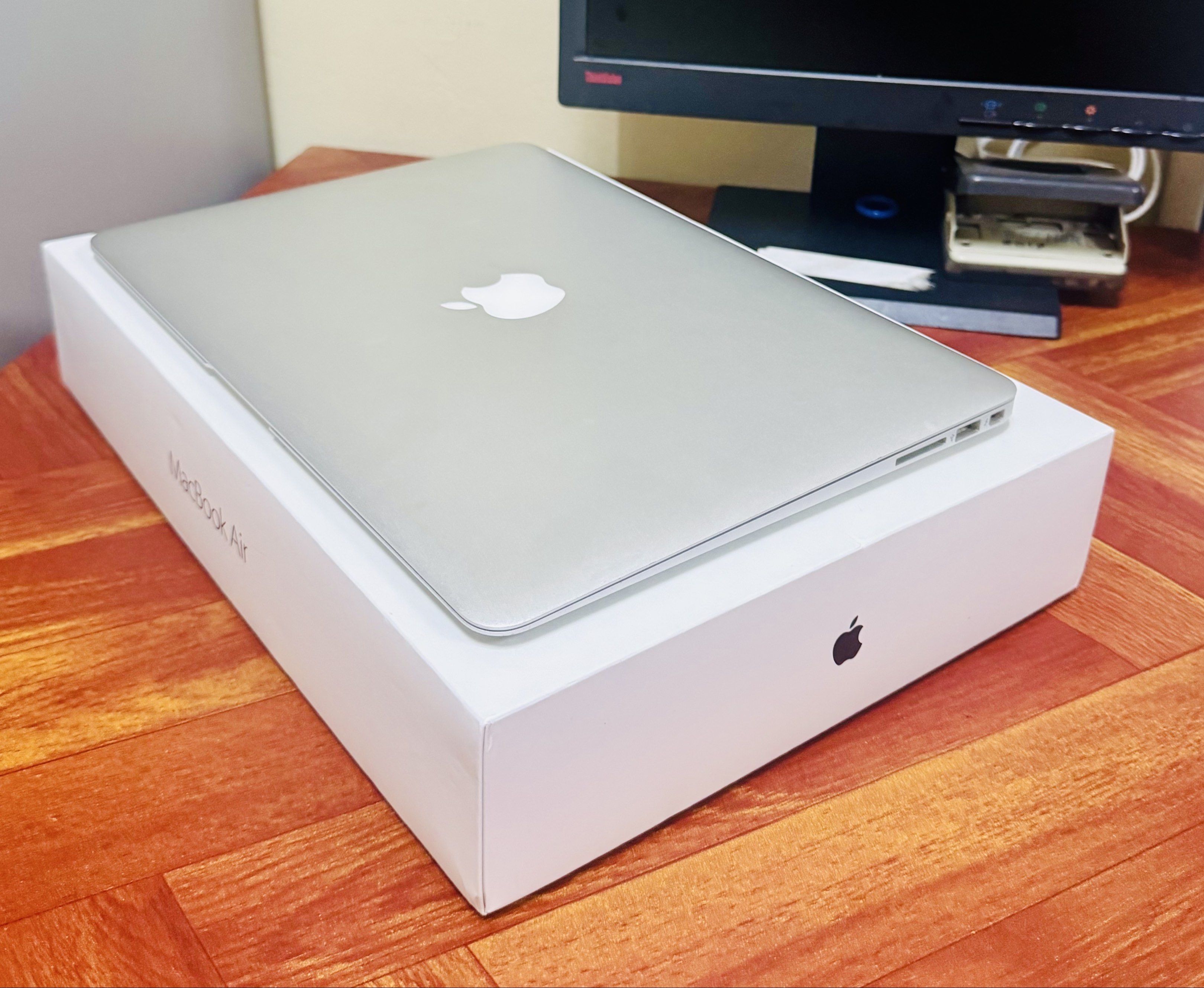 Apple MacBook Air (13-inch, 2017), Computers & Tech, Laptops ...