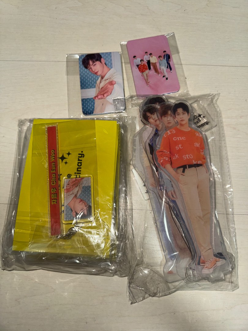 ASTRO x atome merch, Hobbies & Toys, Memorabilia & Collectibles, Fan ...