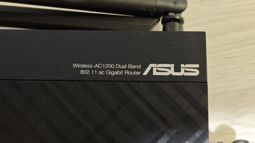 Asus RT-AC1200G+ Wifi 5 Internet Router, Computers & Tech, Parts ...