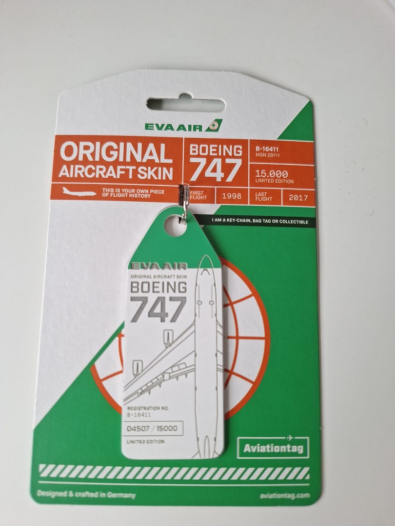 Aviationtag EVA Air Boeing 747 - B-16411 - Green/White Bicolor, Hobbies ...