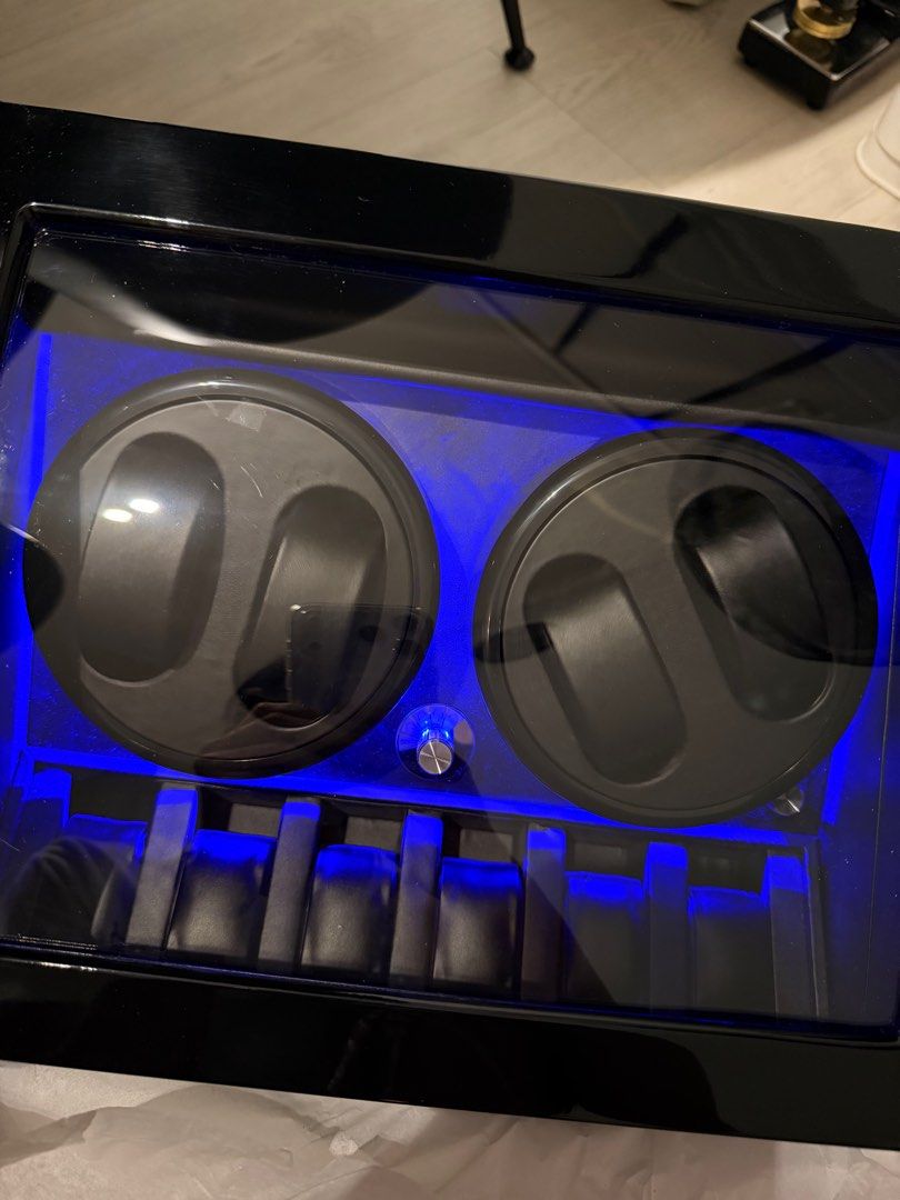 Brand new full black Watch Winder, Men's Fashion, Watches & Accessories ...