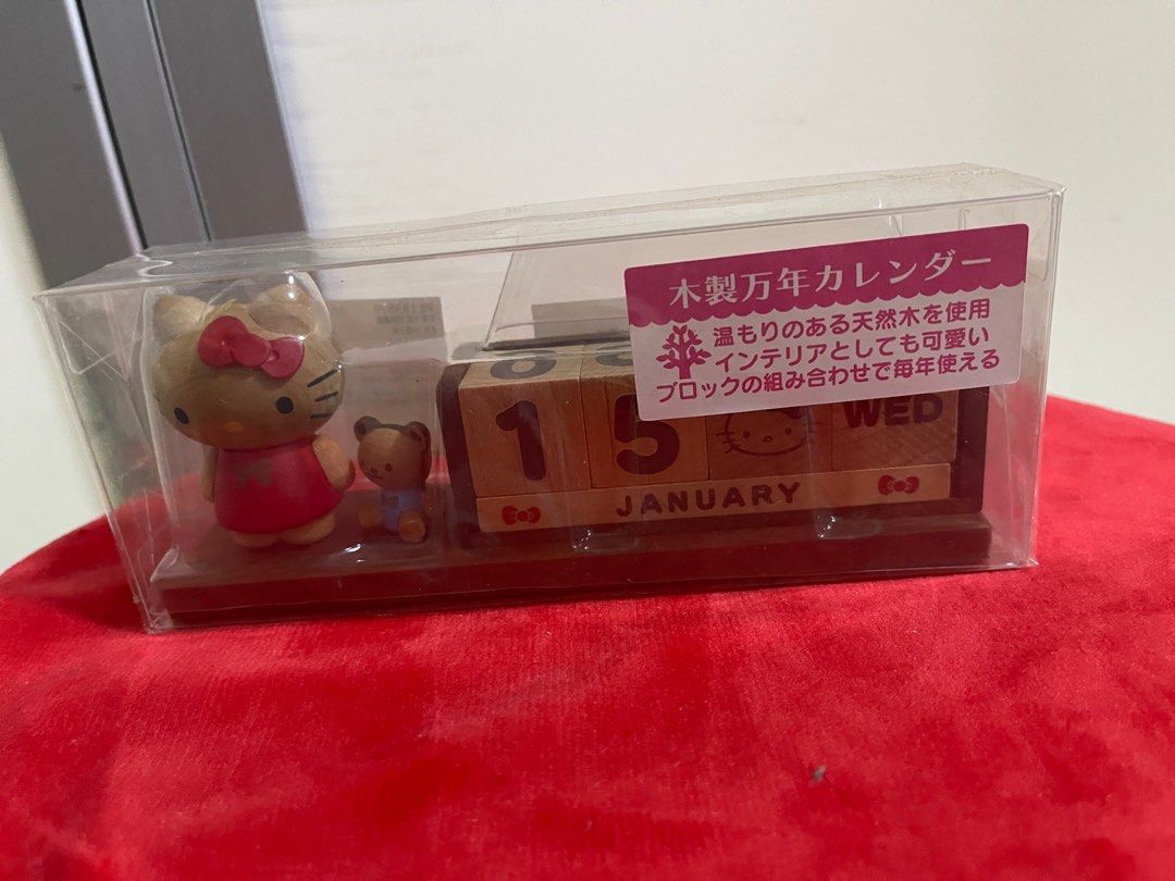 Hello Kitty Perpetual Calendar, Hobbies & Toys, Toys & Games on Carousell