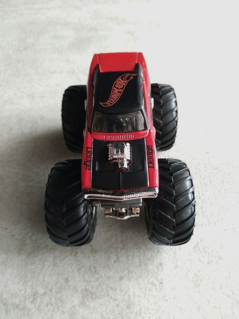 Hot Wheels Monster Trucks / Dodge Charger RT / 1:64 Scale Diecast MT ...