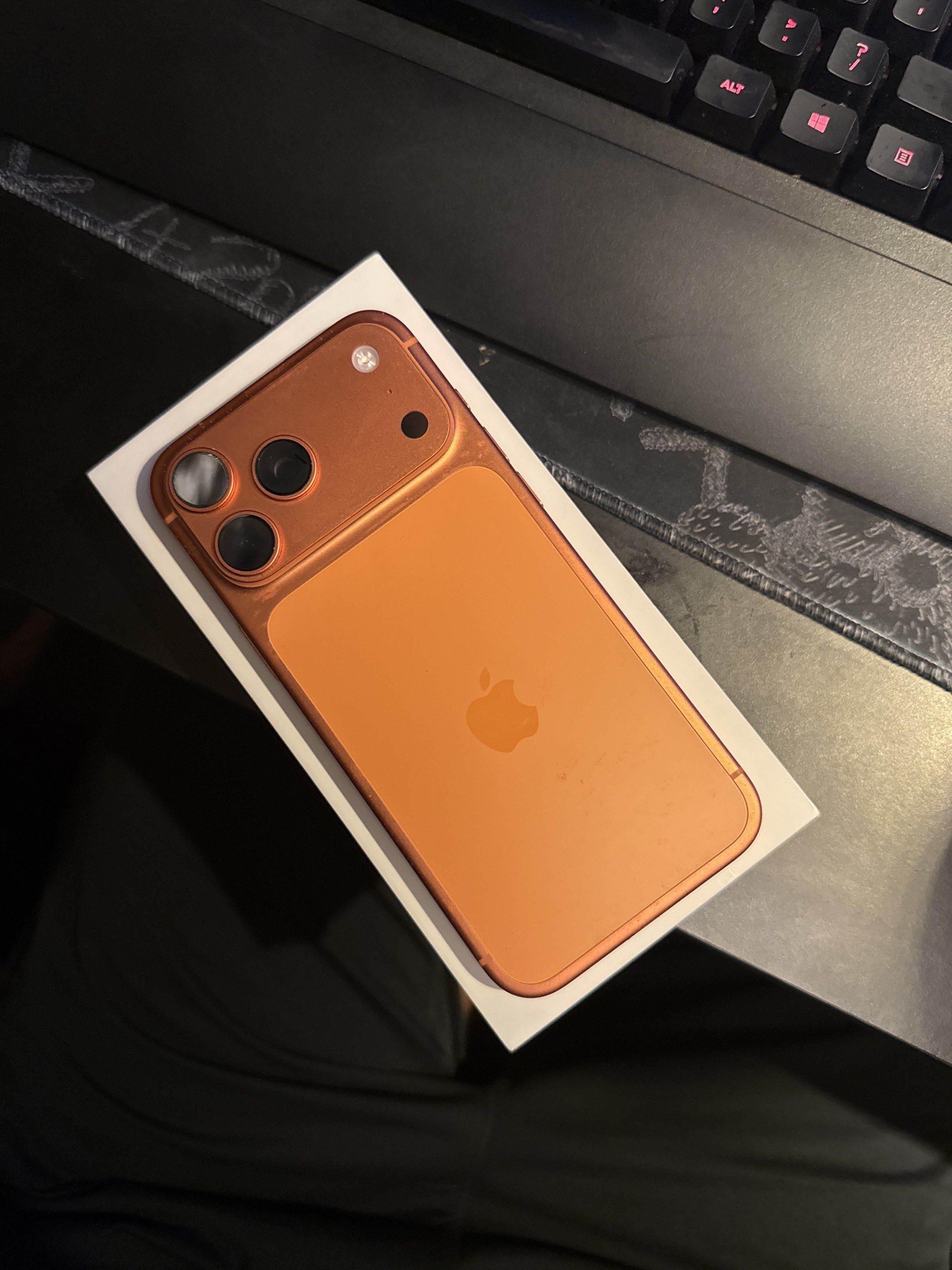 iPhone 17 Pro Max Cosmic Orange 256GB, Mobile Phones & Gadgets, Mobile ...