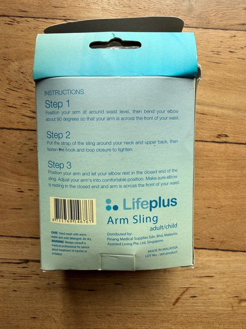 Lifeplus Arm Sling - Adult/Child, Health & Nutrition, Medical Supplies ...
