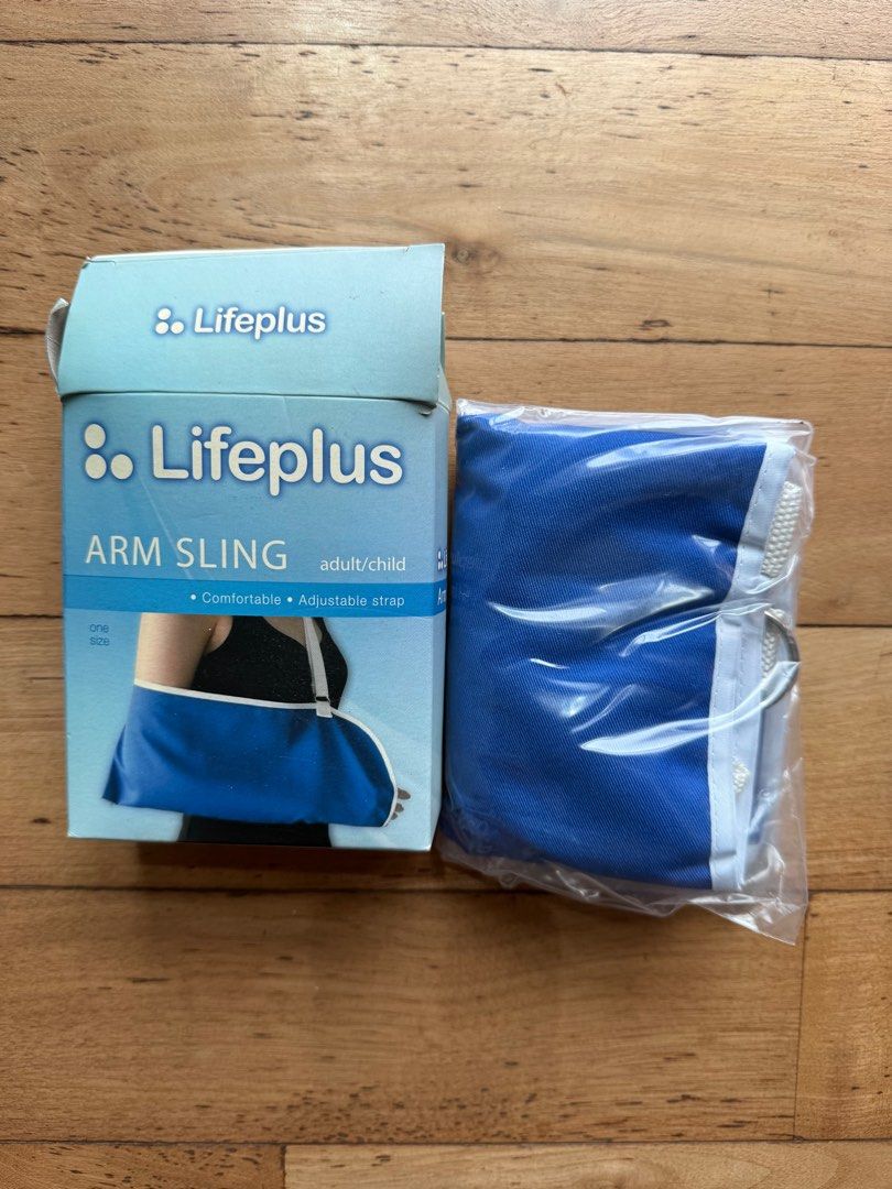 Lifeplus Arm Sling - Adult/Child, Health & Nutrition, Medical Supplies ...