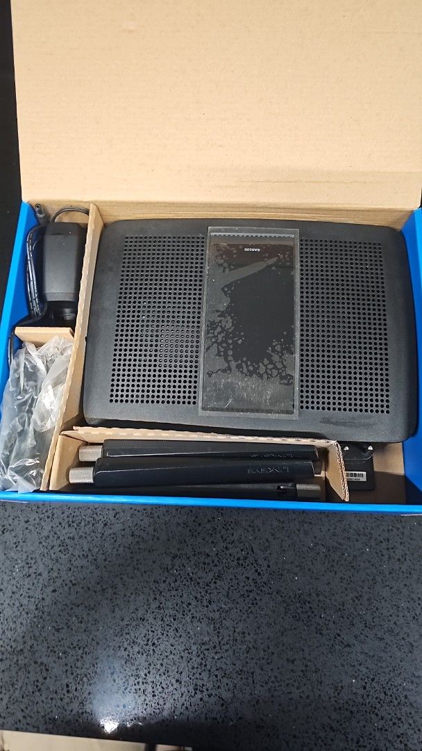 Linksys Max-Stream AC4000 Router, Computers & Tech, Parts & Accessories ...
