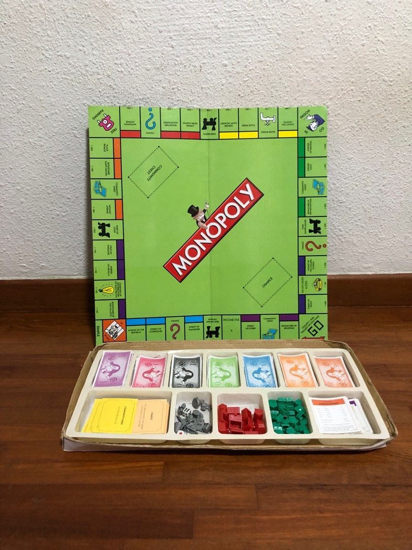 Monopoly board game, Hobbies & Toys, Toys & Games on Carousell