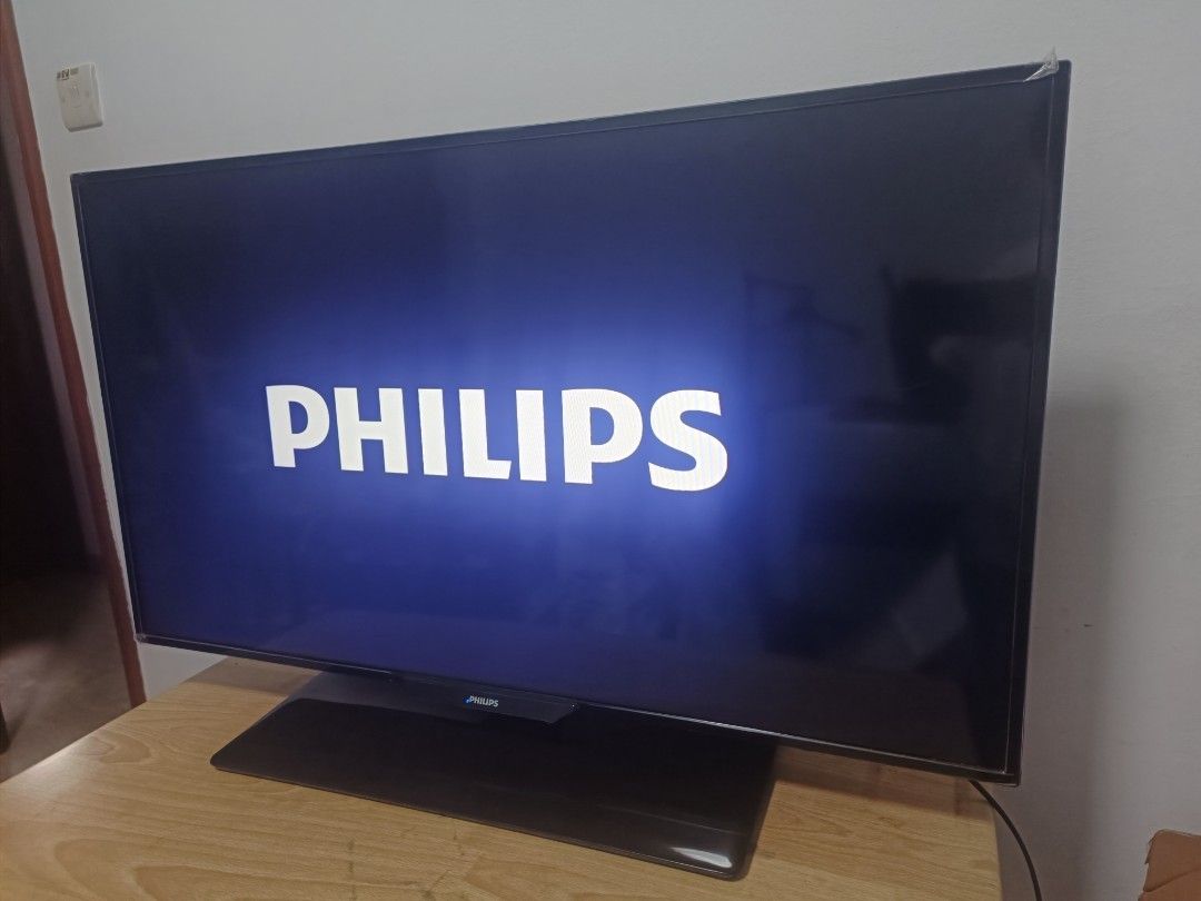 Philips LED 40 inch TV, TV & Home Appliances, TV & Entertainment, TV on ...