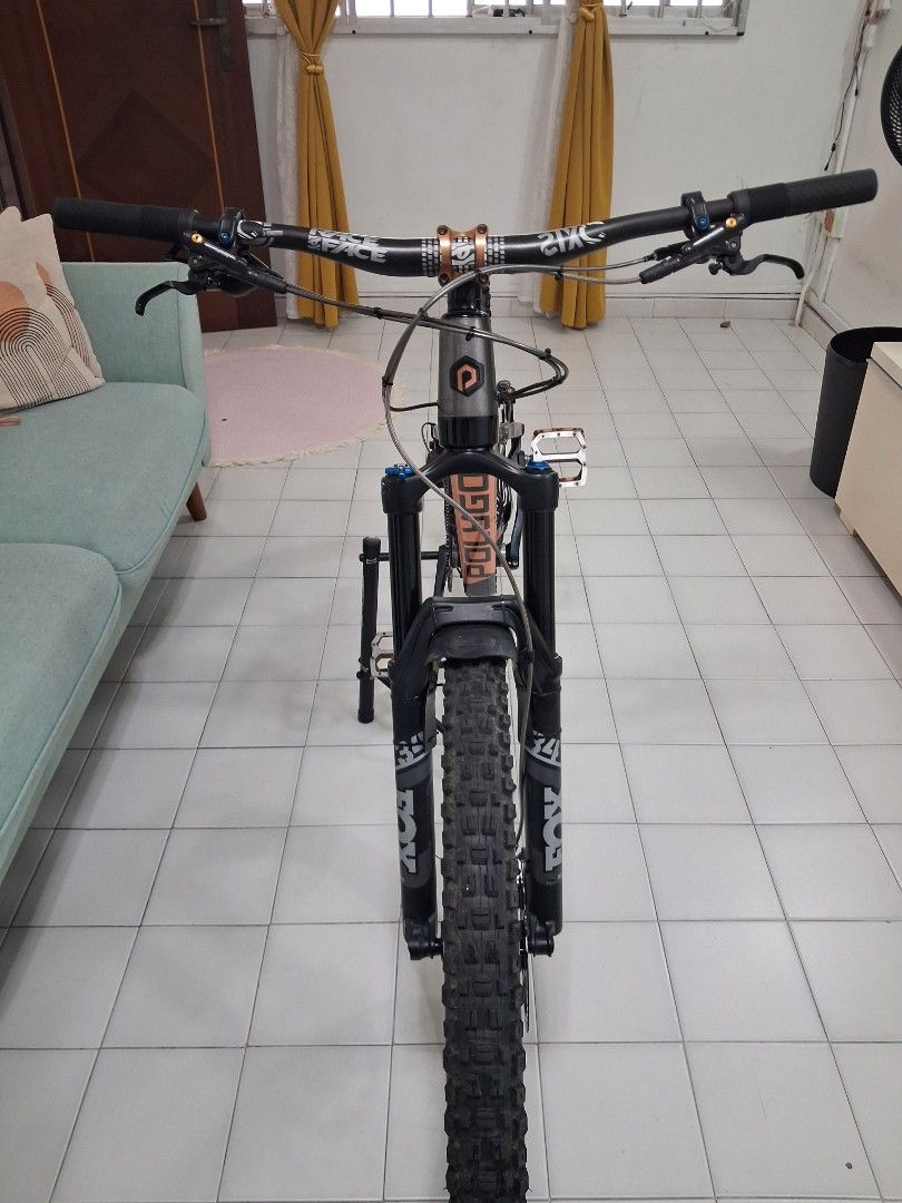 Polygon Mountain Bike with Fox Suspension, Sports Equipment, Bicycles ...