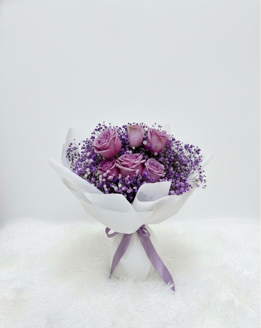 Rose Bouquet, Hobbies & Toys, Flowers & Bouquets on Carousell