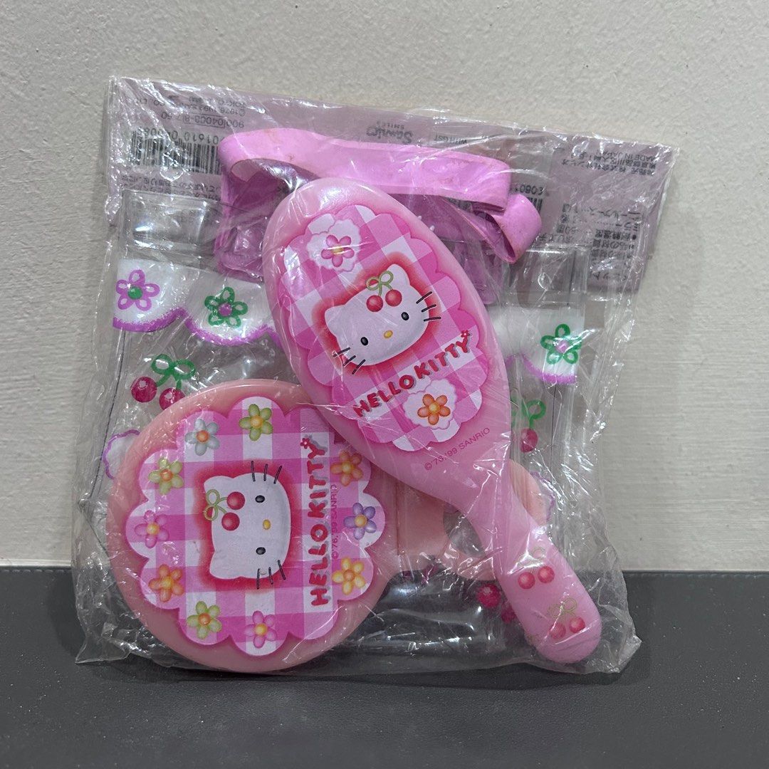 Sanrio Hello Kitty Accessory Set, Babies & Kids, Babies & Kids Fashion ...