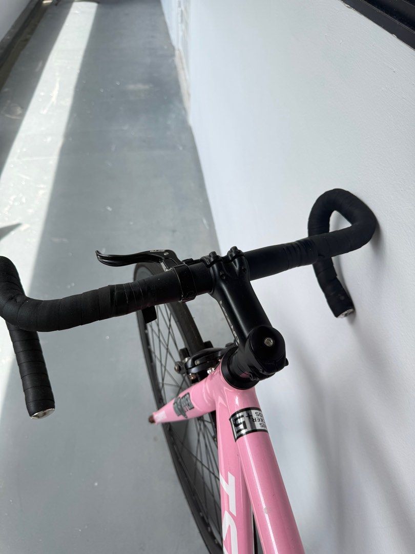 Tsunami SNM100 Fixed Gear Bike - Pink, Sports Equipment, Bicycles ...