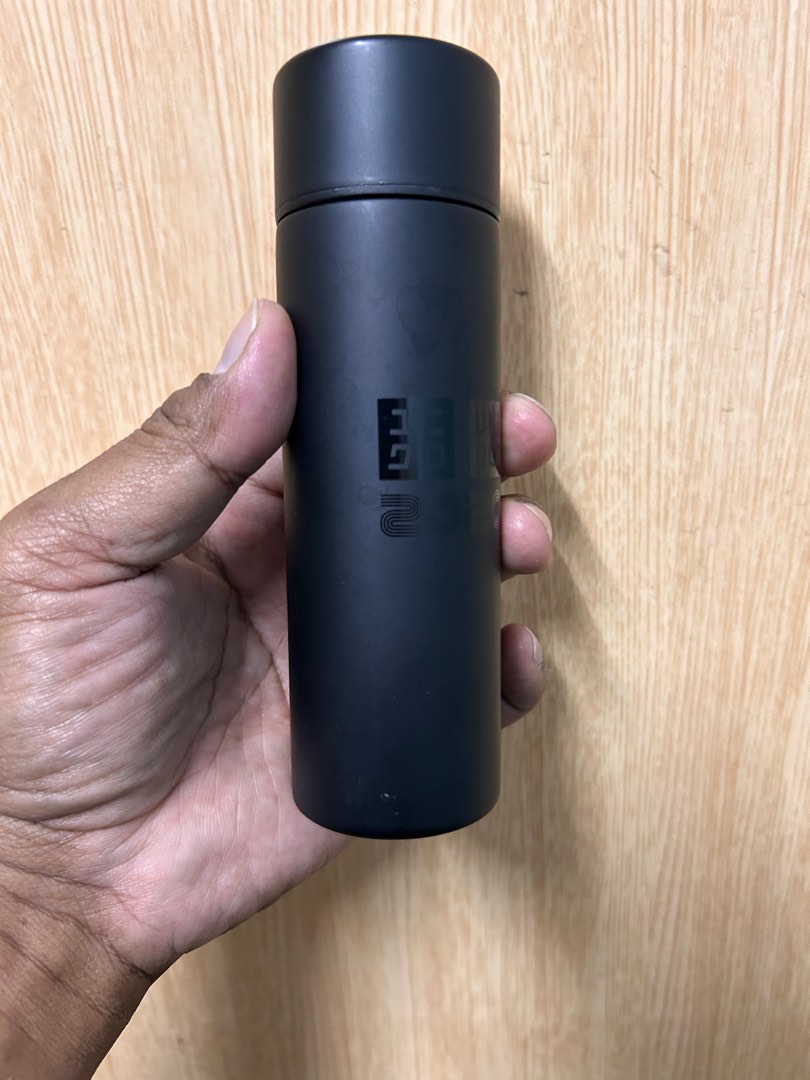 Uniqlo 20th Anniversary Water Bottle, Furniture & Home Living ...