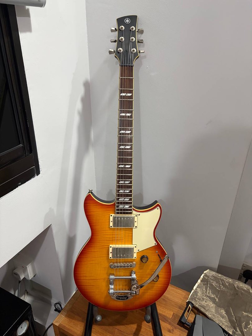 YAMAHA REVSTAR: Looking to trade for SSS Stratocaster, Hobbies & Toys ...