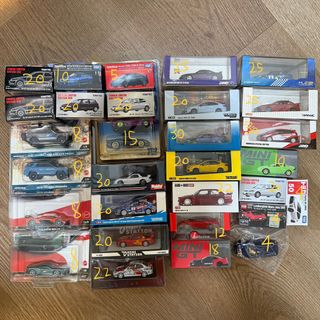 Tarmac 1/64 Toyota Hiace Wagon Custom, Hobbies & Toys, Toys & Games on ...