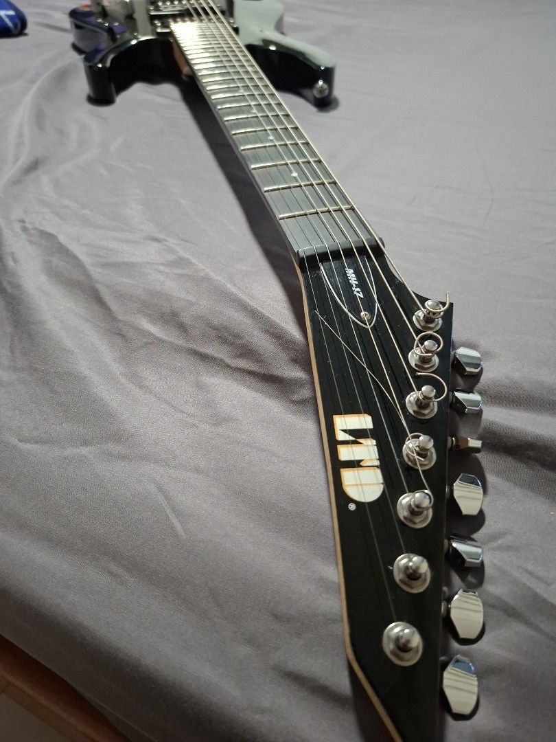 7 String Guitar, Hobbies & Toys, Musical Instruments on Carousell