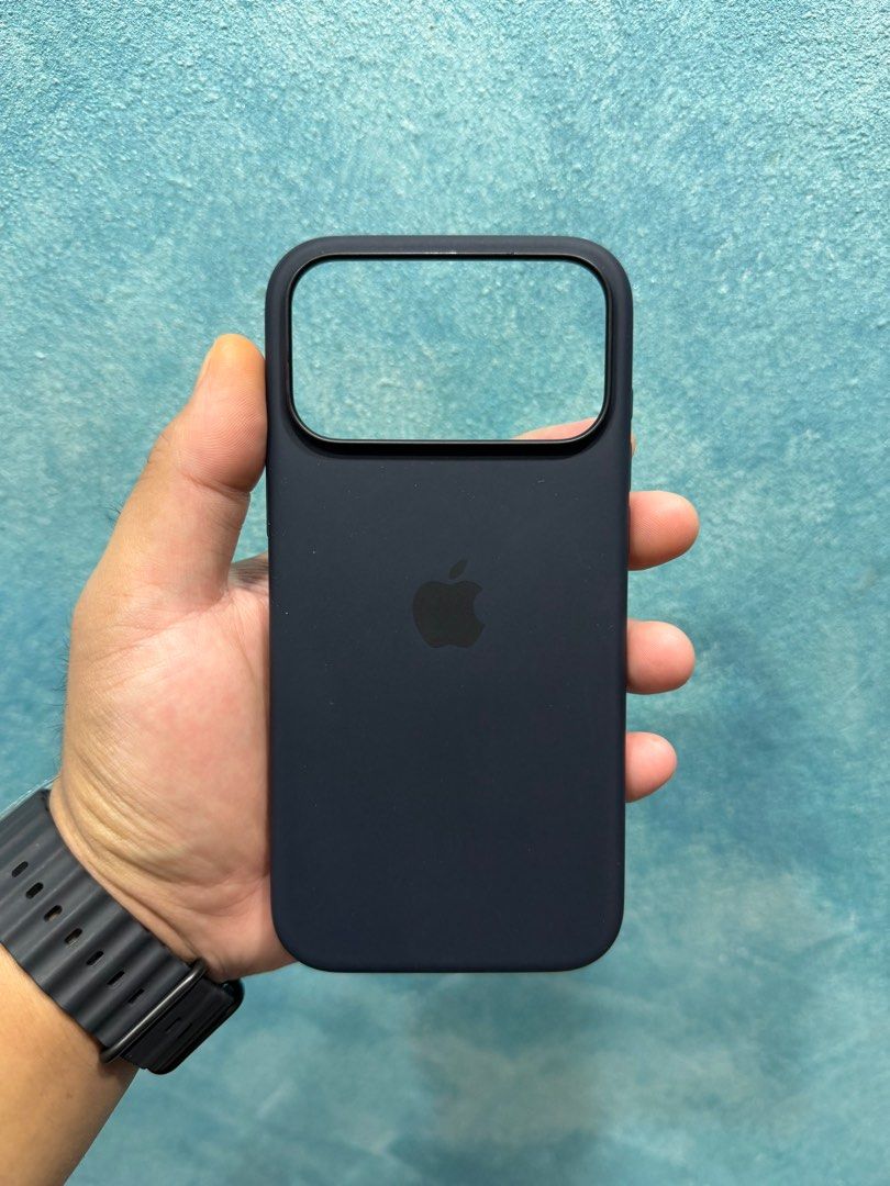 Apple Silicone case 17 pro max, Mobile Phones & Gadgets, Mobile ...